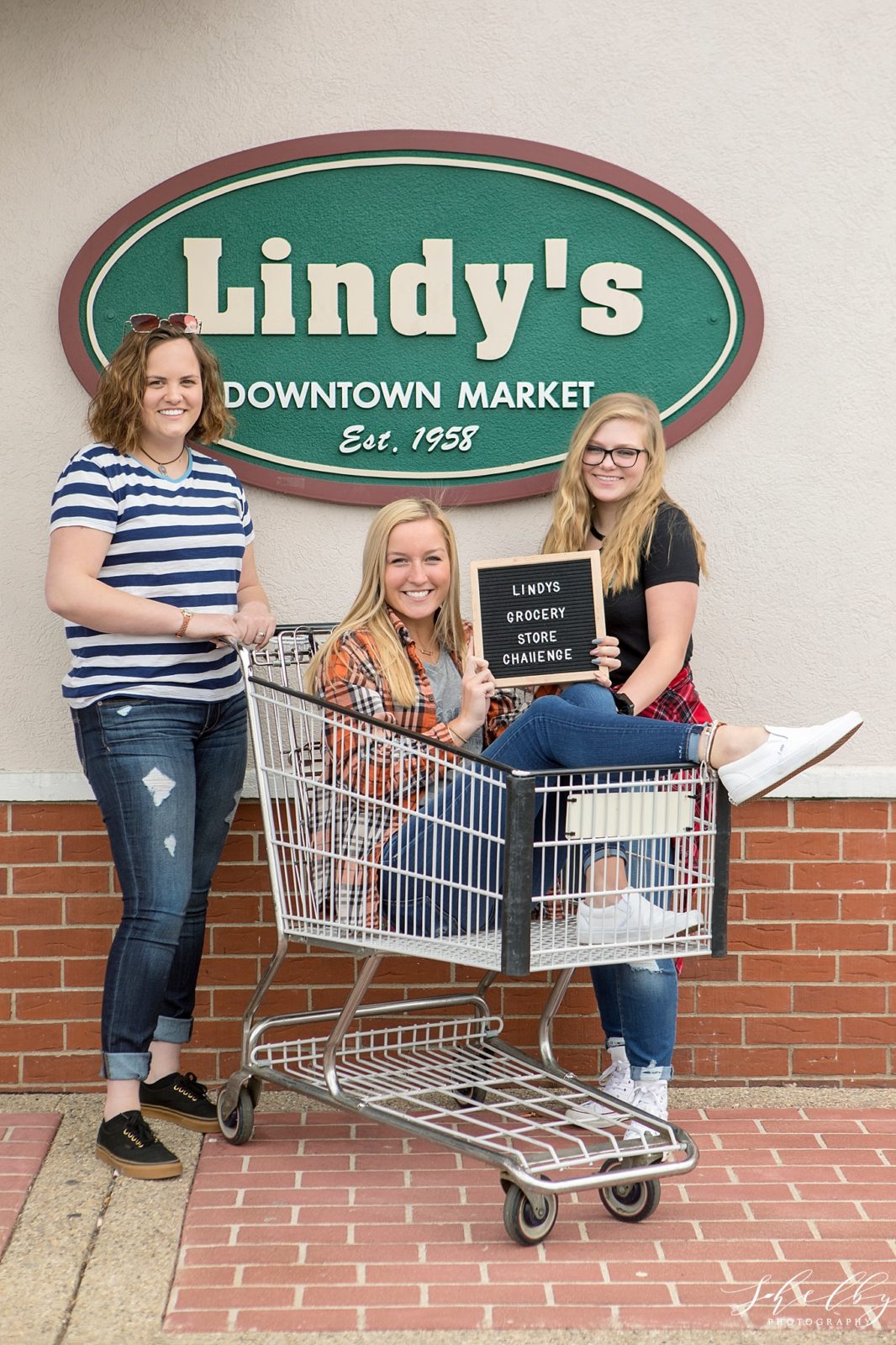 Lindy's Downtown Market – Shelby Senior Grocery Store Session | Shelby ...