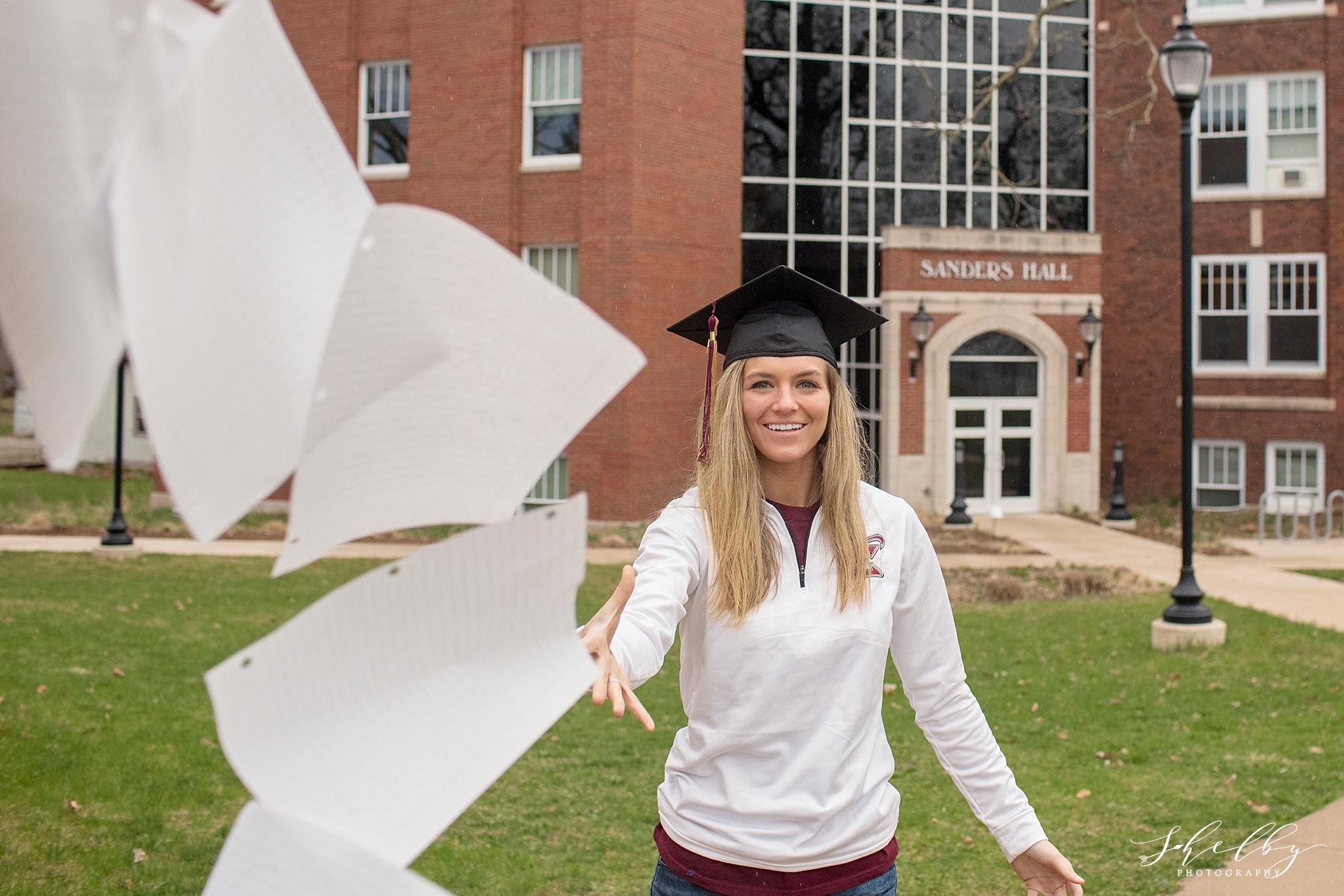 Lindys-Grocery-Store-Senior-Session_0049 | Shelby Photography