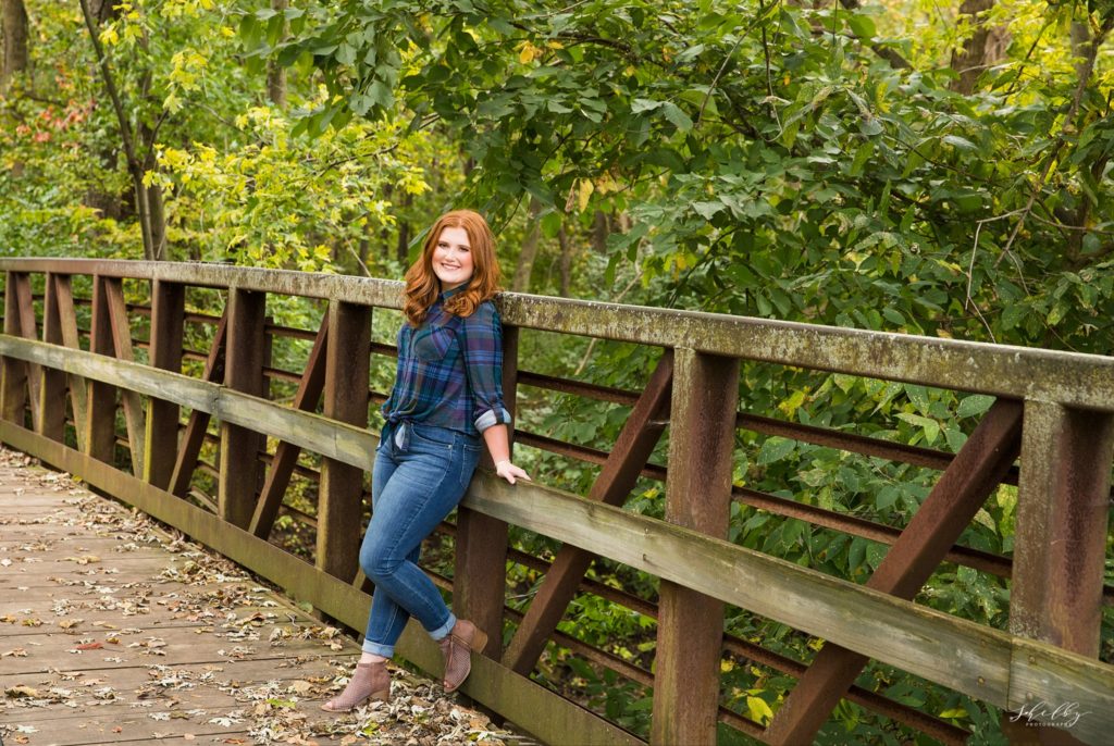 Allison_Smith_Class_of_2919_senior_pictures_morton_high_school_0025 ...